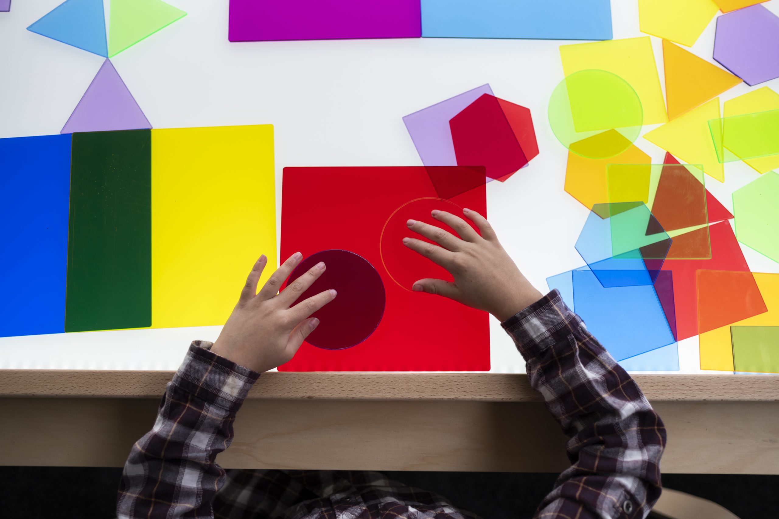 Creative Play Light & Colour — Bundanon